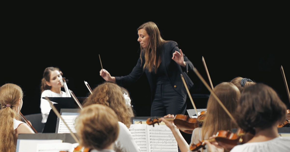 Lucie Leguay - Conducting her way to international success